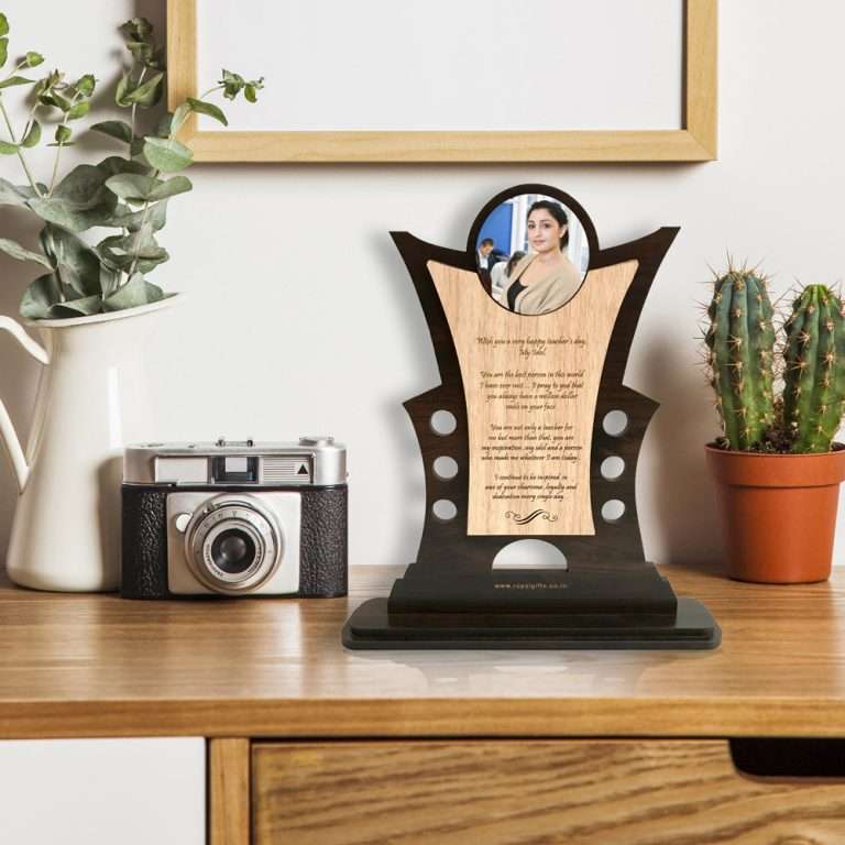 Customized Wooden Momento - Personalized Memorable Gifts Online - Royal ...